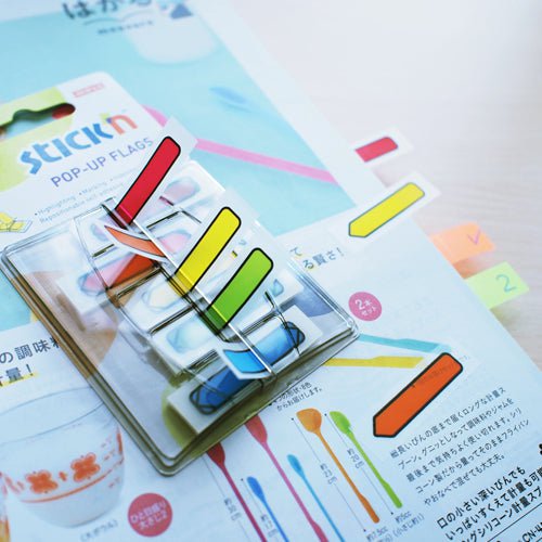 Stick'n Pop Up Flags 45x12mm 150 Sheets 5 Colours | Desktop Essentials ...